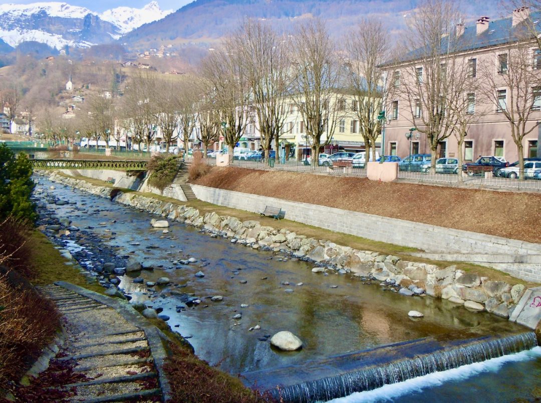 Centrale hydroélectrique de Sallanches : les arguments contre la ...
